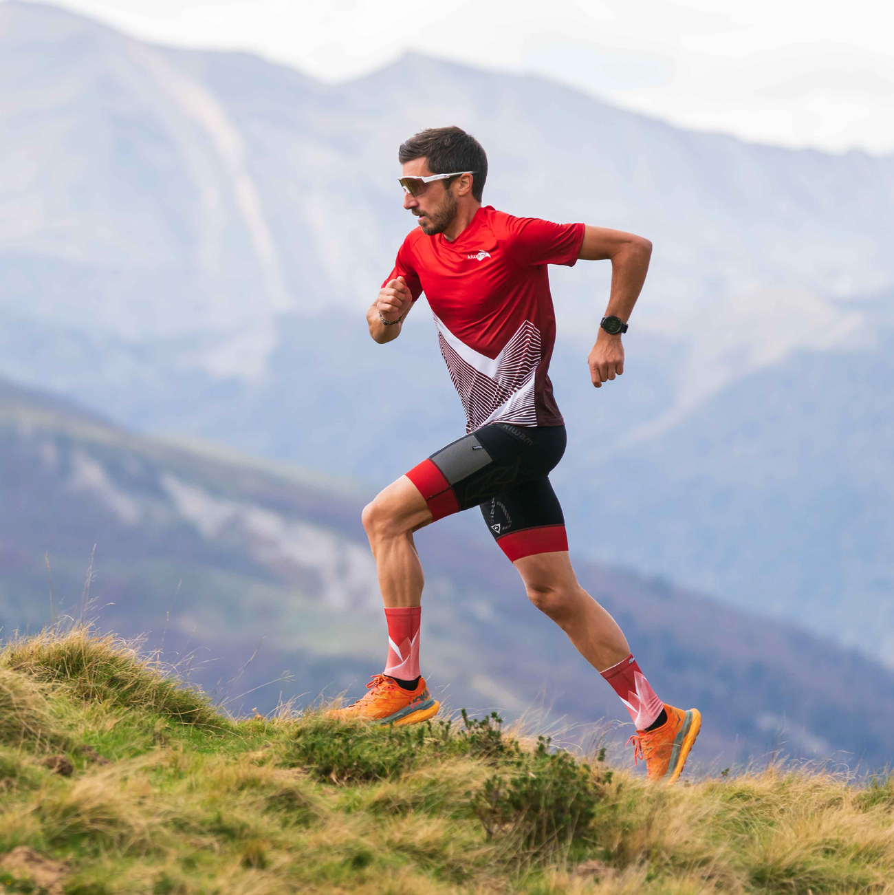 Tee-shirt running respirant homme Cairn Noir | Kiwami Sports