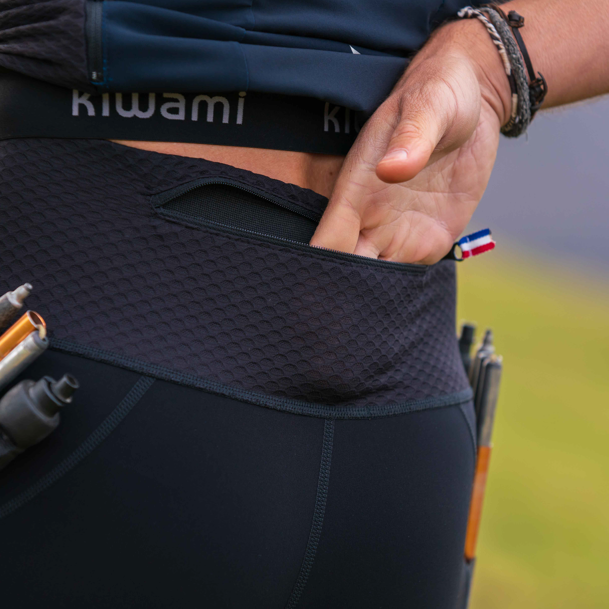 Short de trail running Equilibrium 2 Glacier homme avec portage de bâtons | Kiwami